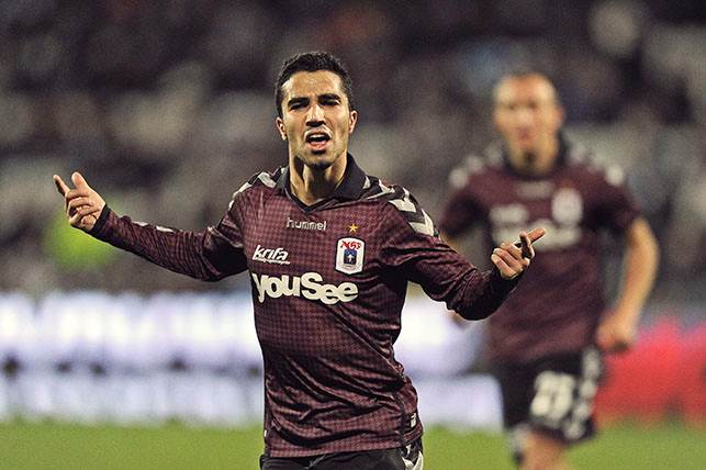 Fodbold-insideren: Kontaktannoncerne